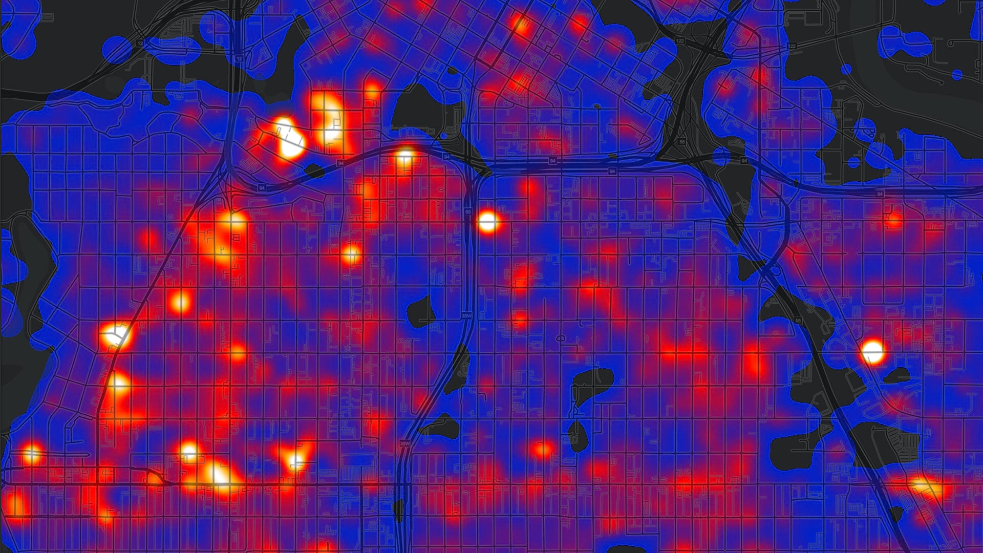 Reveal patterns with the heat map style