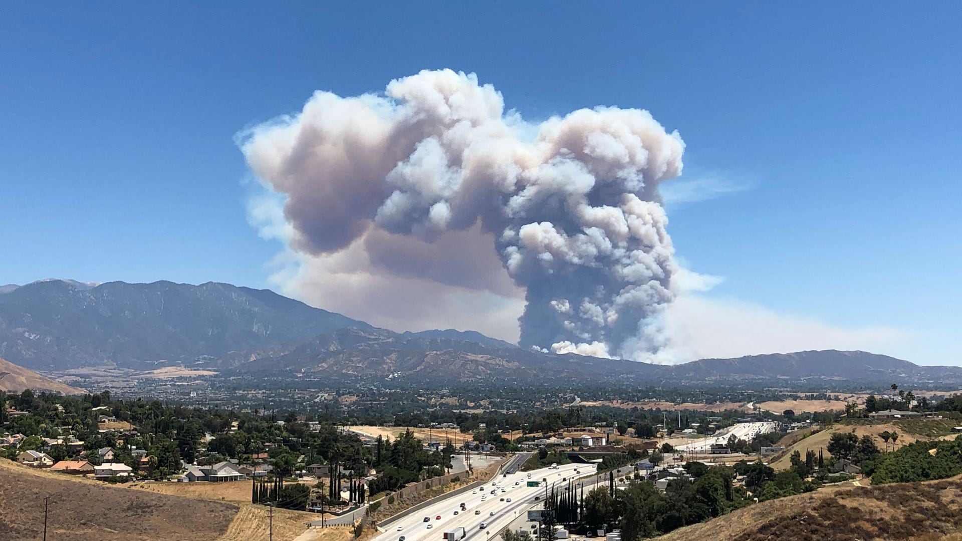 Map in a minute: Map a fire using ArcGIS Online and ArcGIS Living Atlas