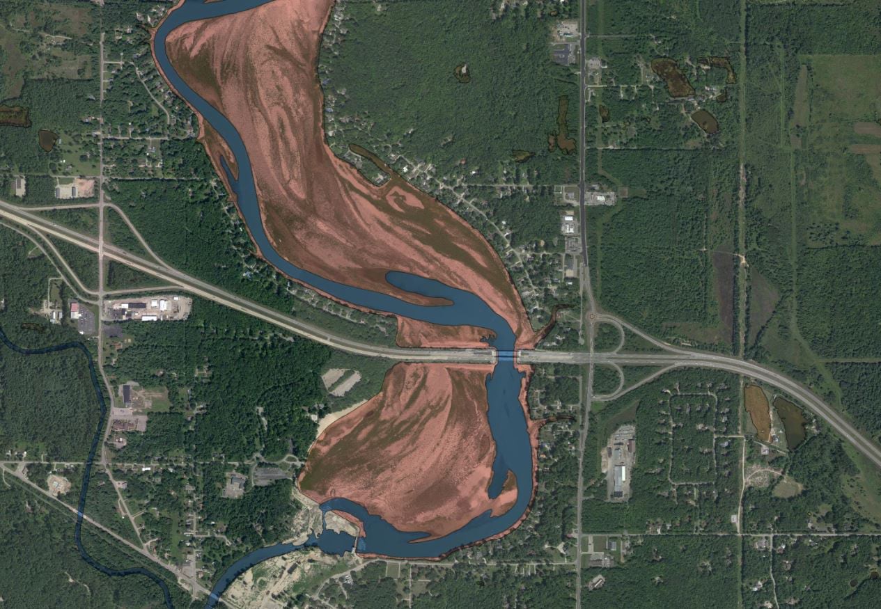 Midland County, MI GIS and Esri's Community Maps Program Respond to ... Midland County, MI GIS and Esri's Community Maps Program Respond to ...