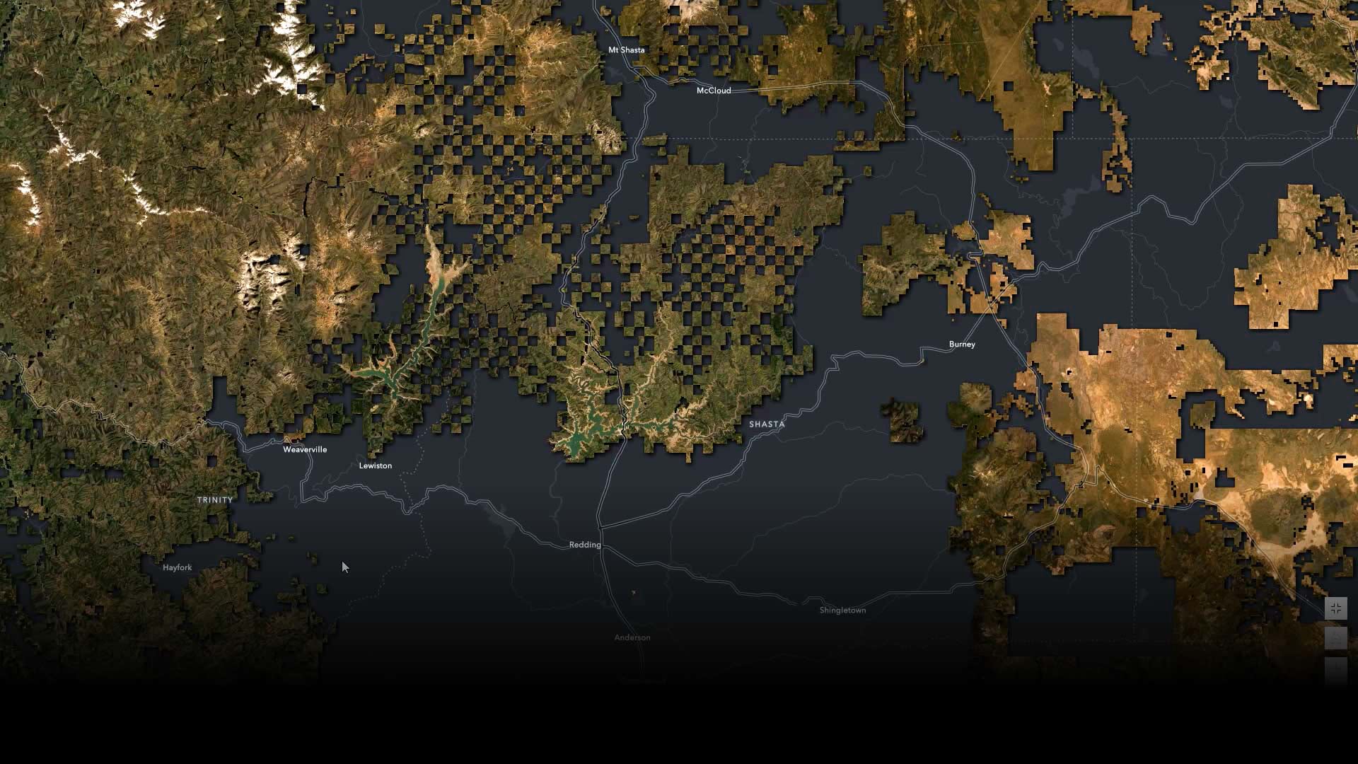 Create a clipping mask in ArcGIS Online's Map Viewer