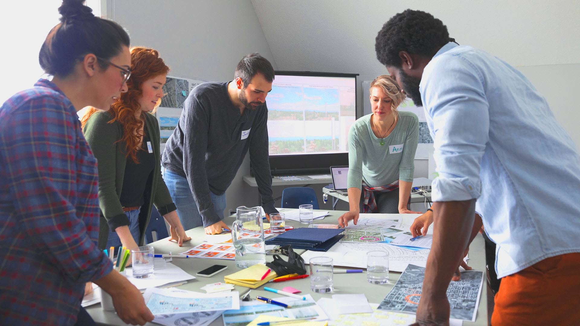 Scenarios and Arcade for design alternatives