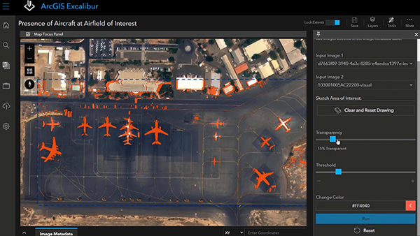 An ArcGIS Excalibur program window displaying a satellite image of an ...