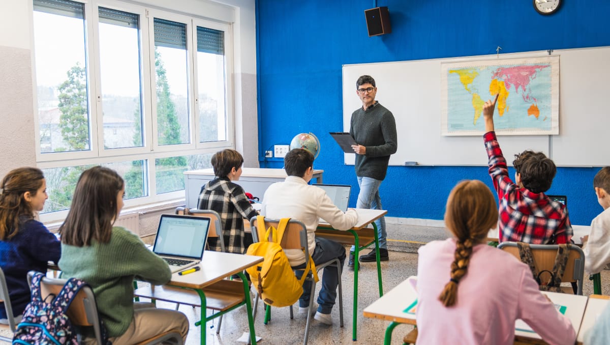 Enhancing Earth Science Teaching with GIS | K–12 Webinar